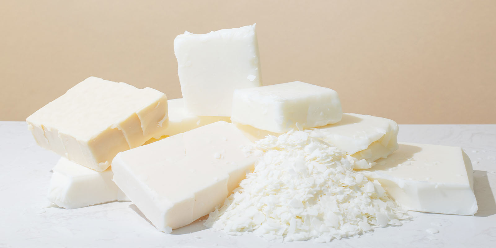 Luxurious Wax Blends For Candle Making | makesy®